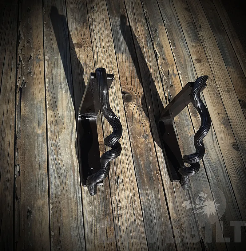 Gnarled Vine Shelf Bracket 1 - Davebilt Blacksmith